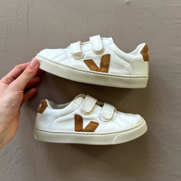 Veja | Shoes | Veja Kids Esplar Leather Velcro Sneakers | Poshmark